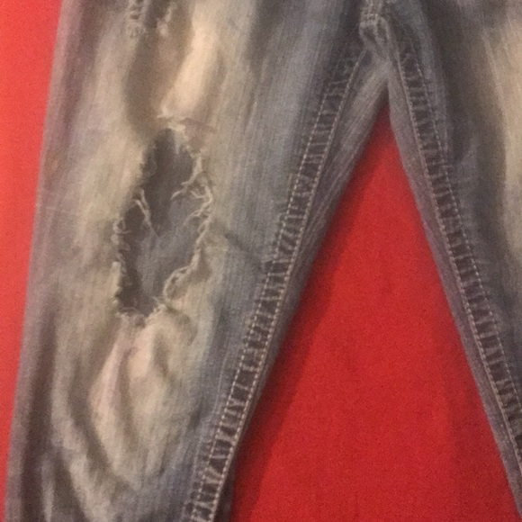 No Boundaries | Jeans | Here Are Some Nice Ripped Jeans With Bleached ...